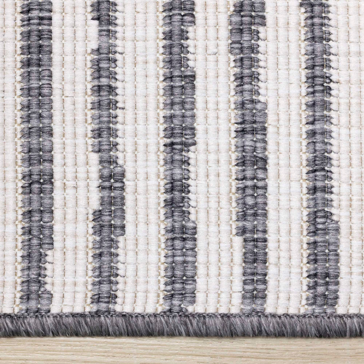 Open media 11 in modal